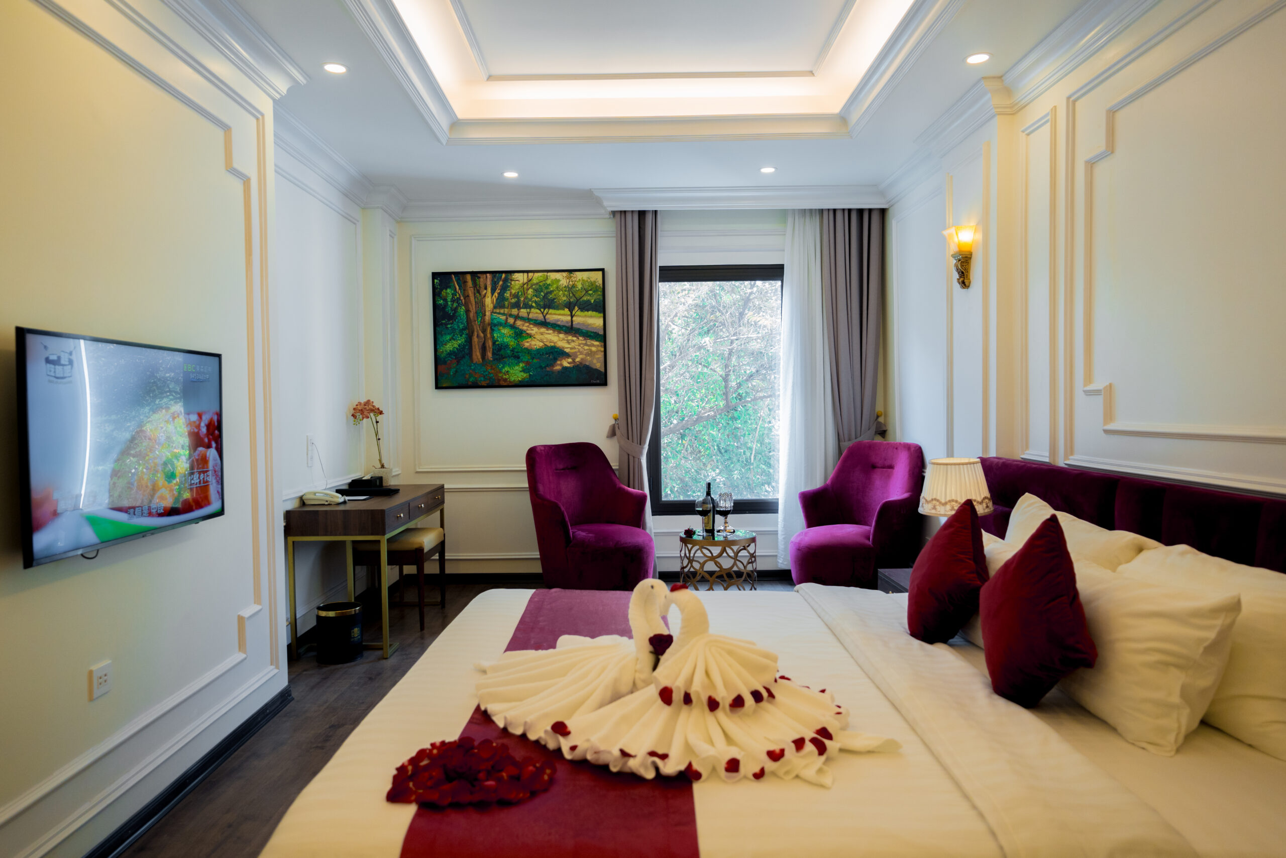 Home Page - Lehaute Hotel
