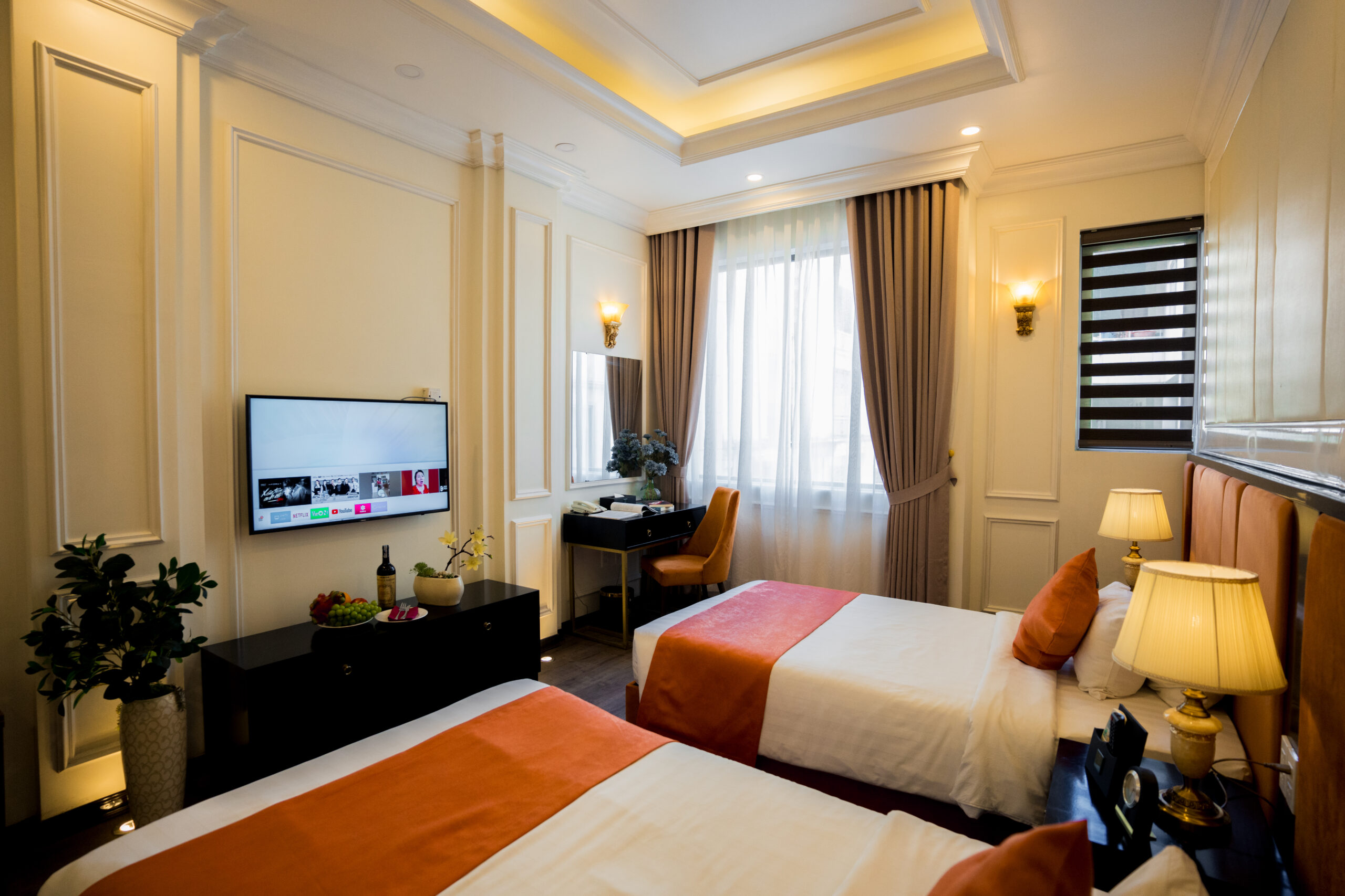 Home Page - Lehaute Hotel